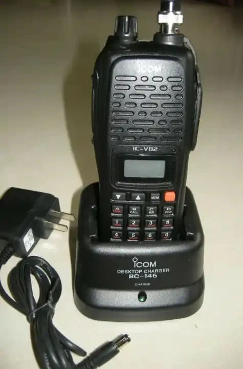 Ic-v82 7w 3-7km Vhf Transceiver Vhf Radio Walkie Talkie Transceiver ...