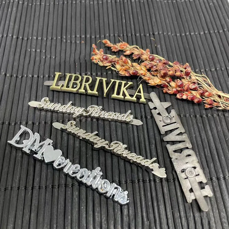 Customized Letters Perforated Metal Labels For Bags Zinc Alloy Brand ...