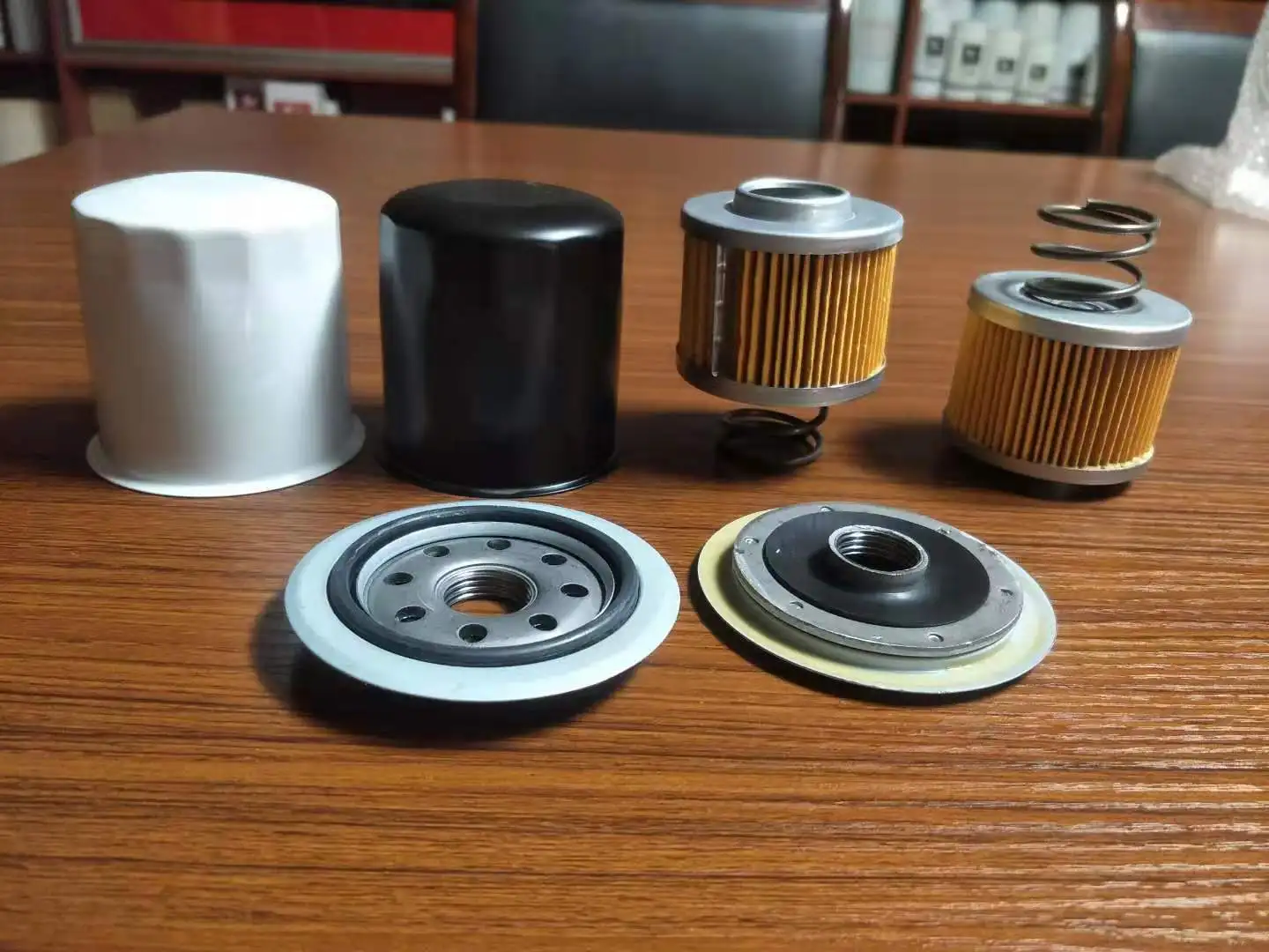 Bro Factory Auto Parts Car Oil Filter B6yo-14-302 High Quality Plate ...