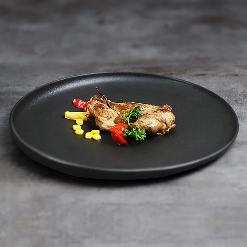 Black Porcelain Plate Set - Sustainable & Stylish Crockery