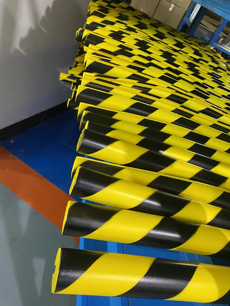 Custom Soft Safety PU Foam Traffic Sign Reflective Road Makers Caution ...