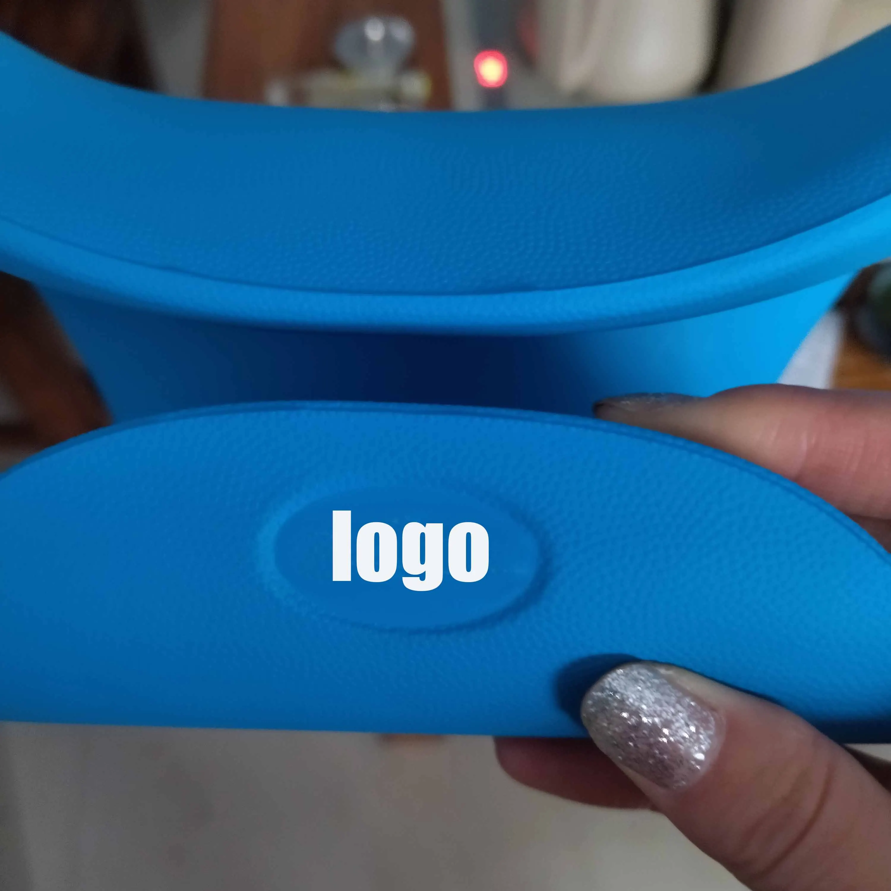 Rc Pu&eva Custom Neck Pain Relief Pillow Against Shoulder And Back Pain ...