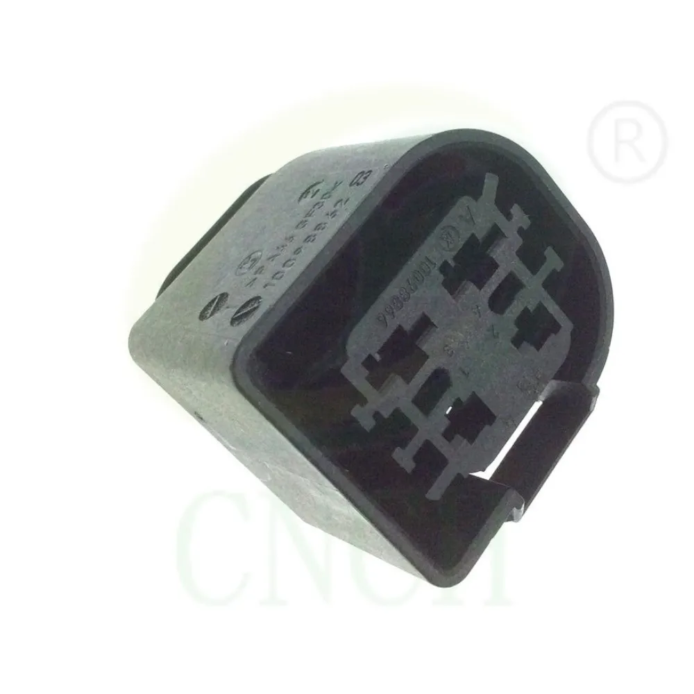 4 Pins Electronic Water Pump Plug for BMW Series & X Models