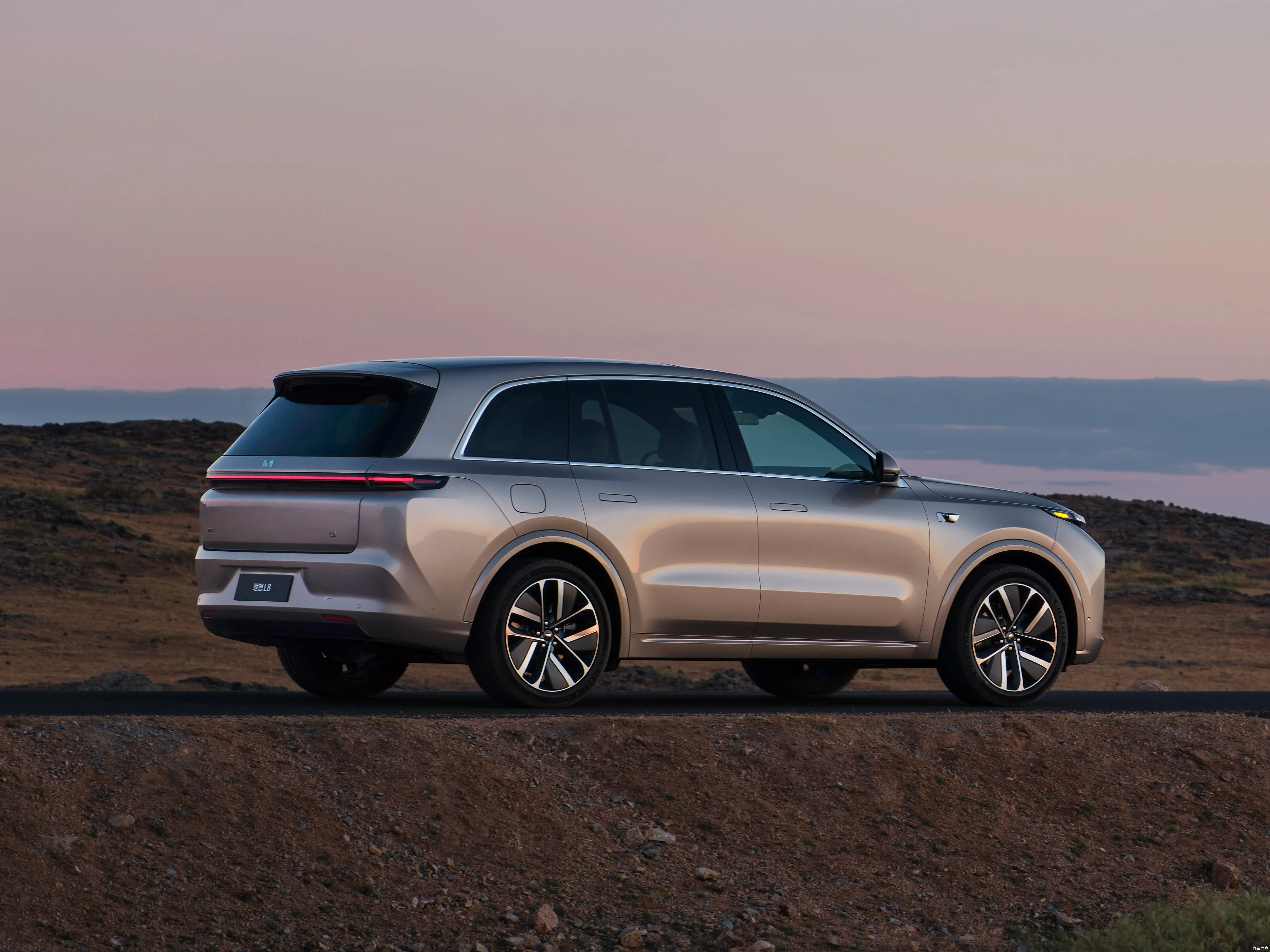 2023 Li Xiang L8 Air New Energy Electric Suv L7 L8 L9 5-door 6-seater ...