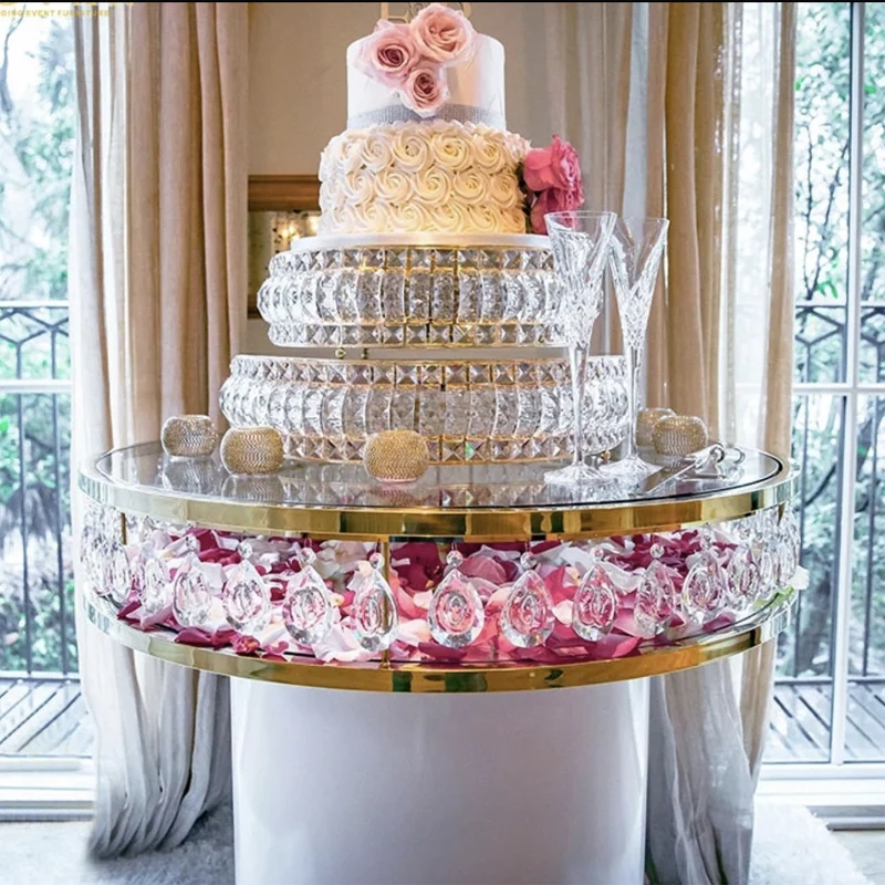 Wedding Cake On Table Png