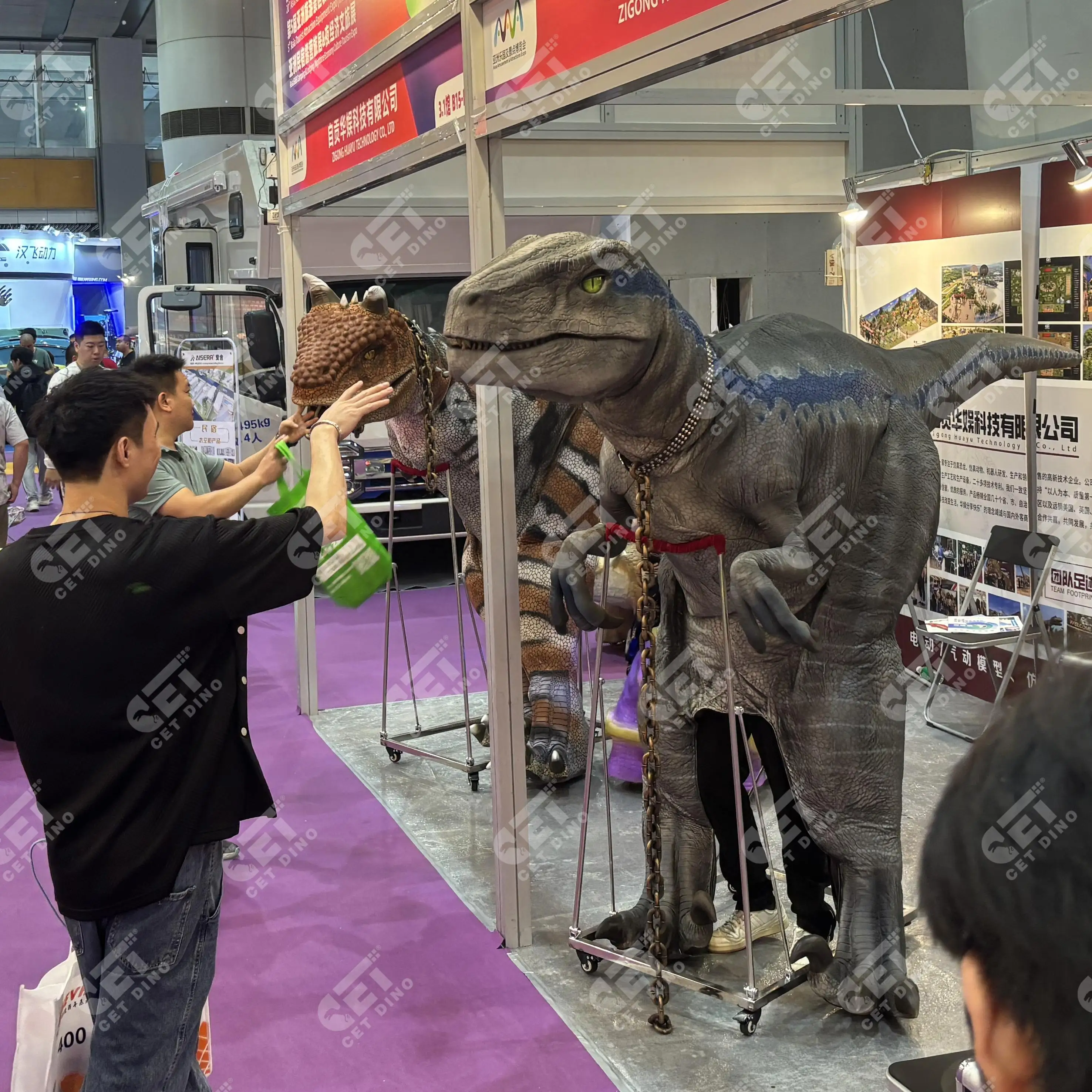 Life-Size Animatronic Customized Simulation Dinosaur Costume for ...