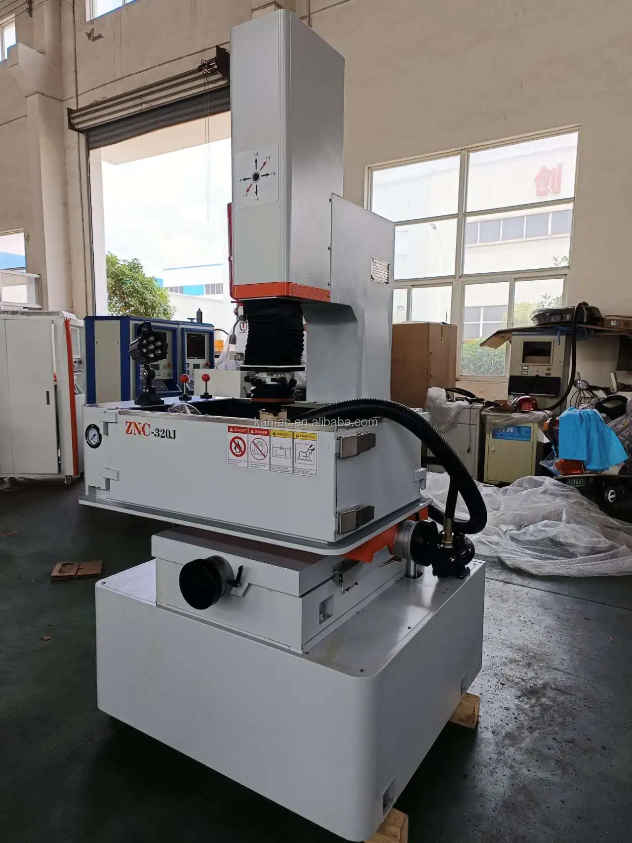 Factory Good Price Edm Machine Cnc Die Sinking Edm Machine For Mould ...