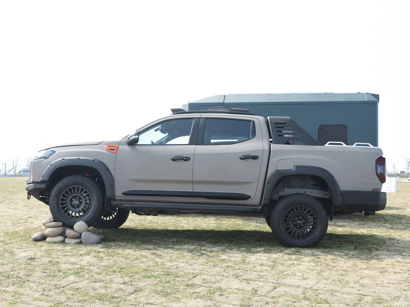 Brand New 4x4 Pickup Maxus T90 Diesel Automatic Car High Speed Lhd ...