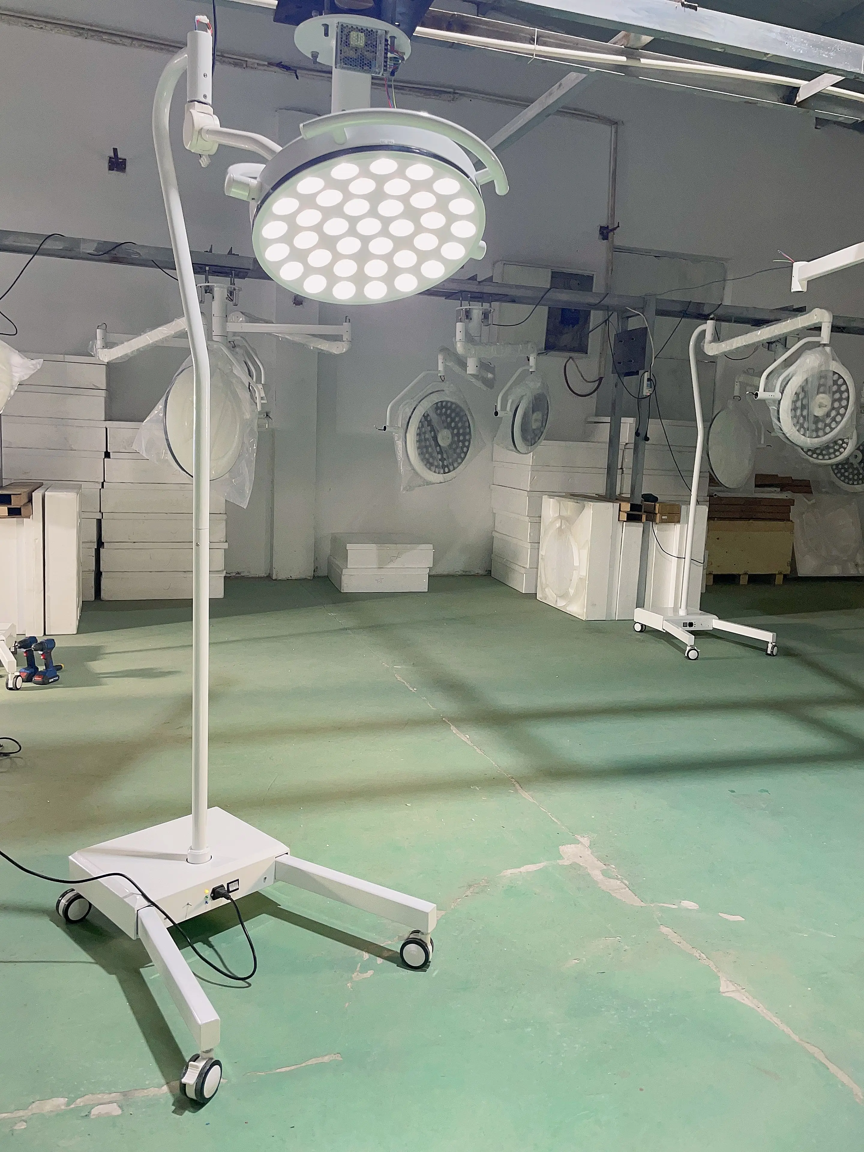 Seefuture Mobile Stand Portable Surgical Light Ot Led Examination Lamp ...