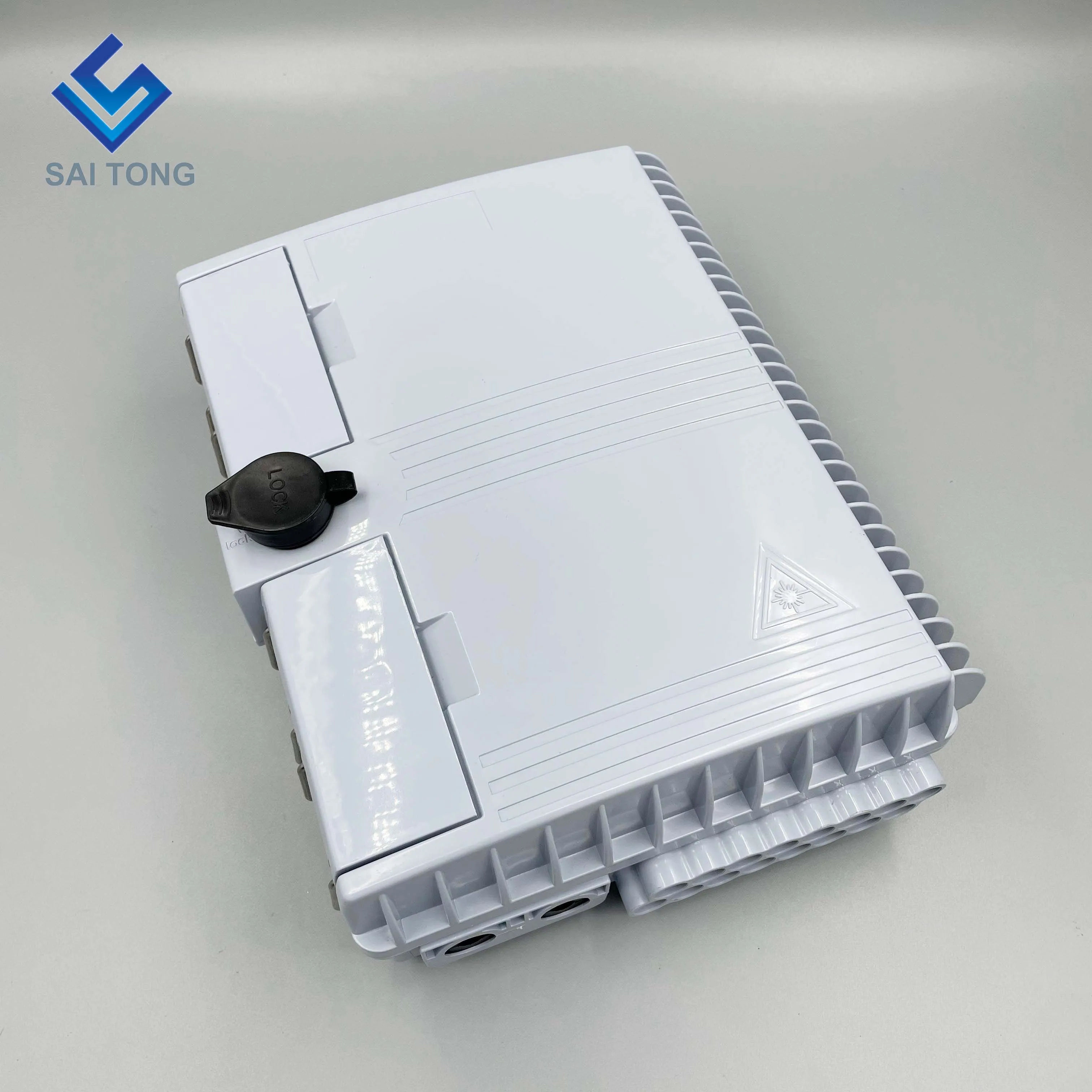 Indoor Outdoor FAT 16 Port FTTH Fiber Terminal Box Fiber Optic Splitter ...