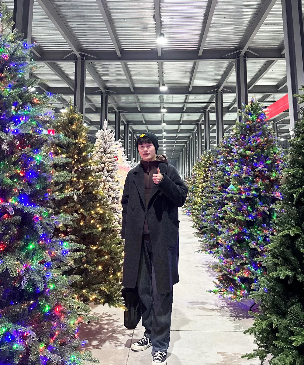 Indoor 12FT Giant Flocked LED Christmas Tree with Snow Effect