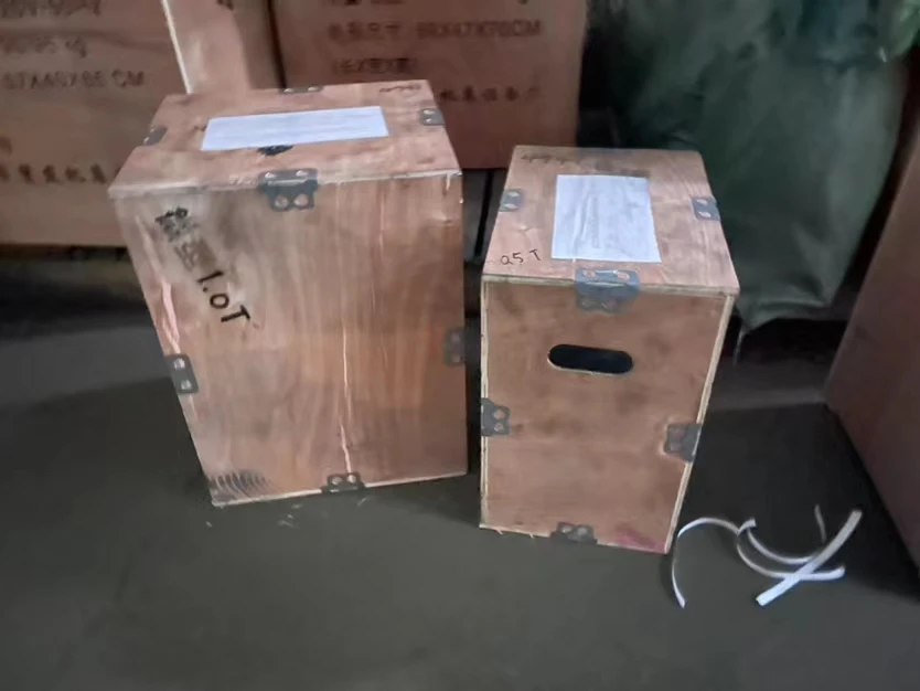 Manual Hand Press Machine With 4kn Press Power - Buy Hand Press Button ...