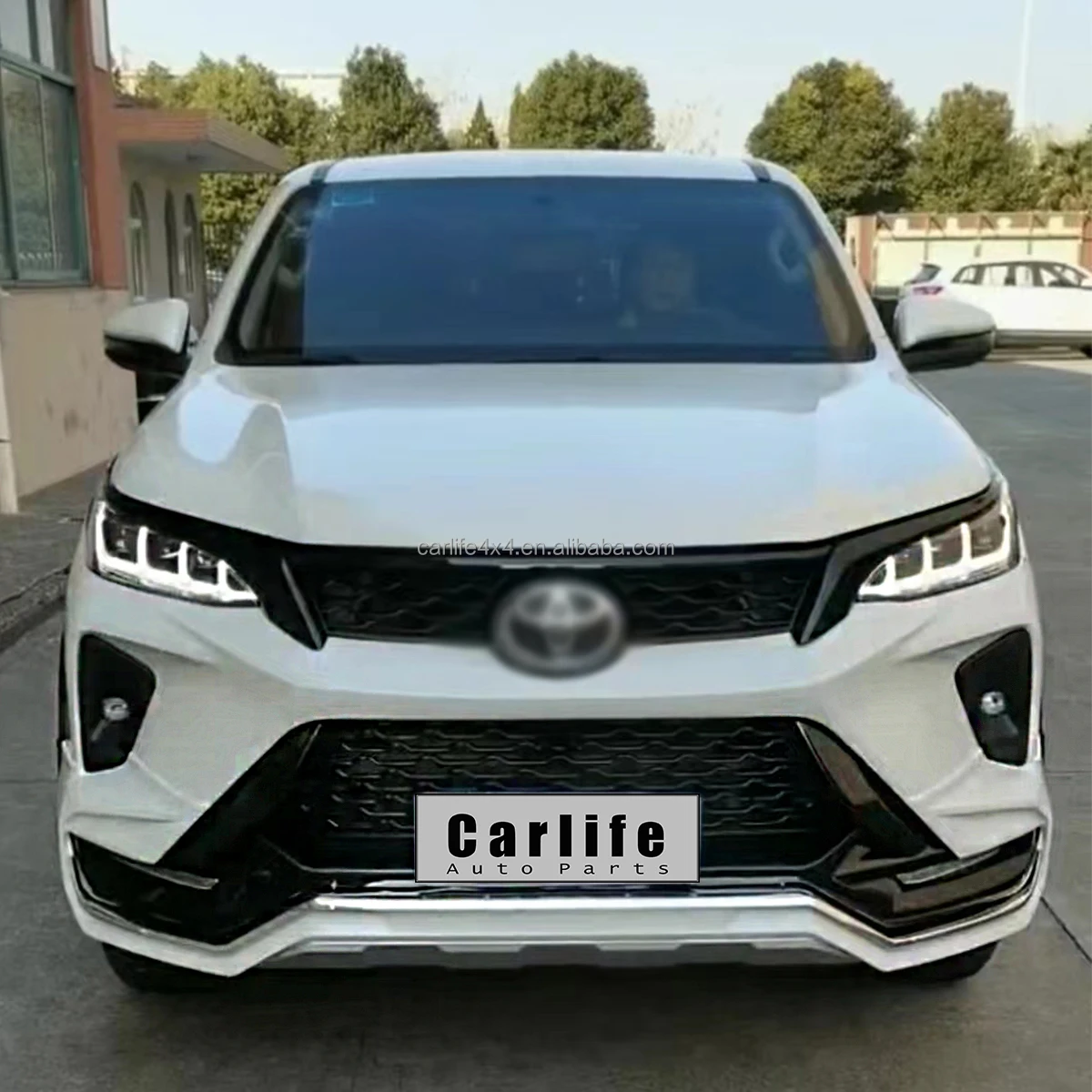 Car Body Kit for Toyota Fortuner 2016-2019 Upgrade 2021