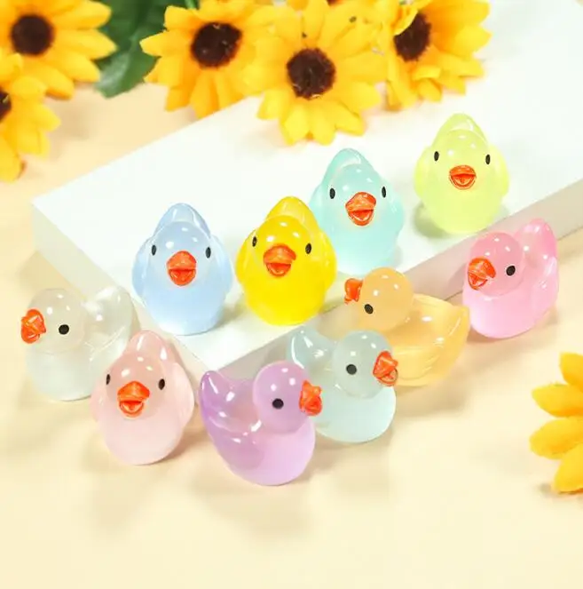 Glow In Dark Resin Ducks Charms Home Decorate Miniature Microlandschaft ...
