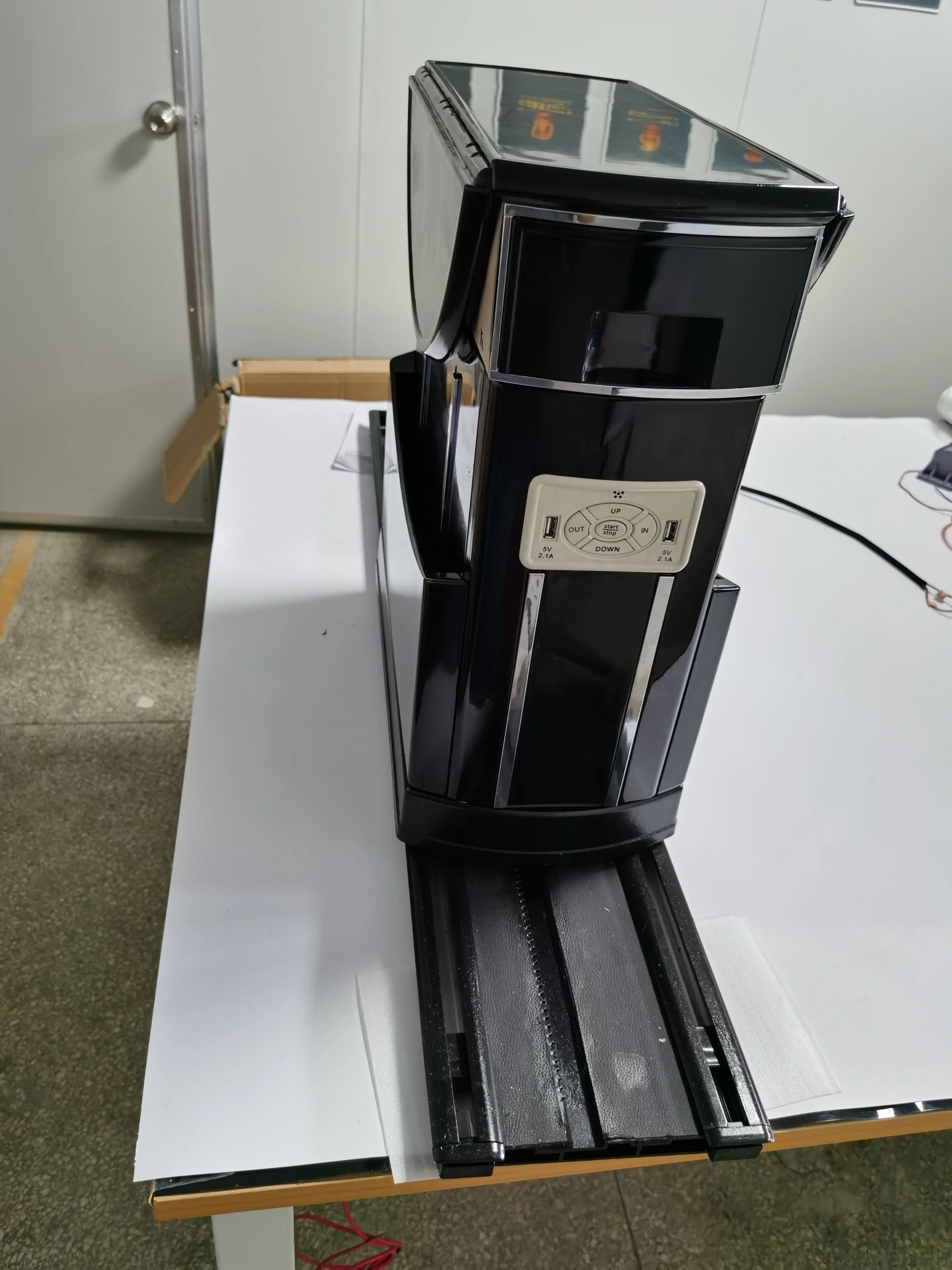 Wholesale High Quality Electric Folding Table Car Travel Tray Table VIP ...