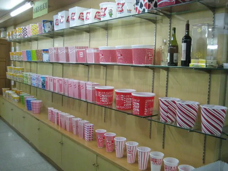 175oz Big Square Plastic Popcorn Bucket With Scalloped Top Edge ...