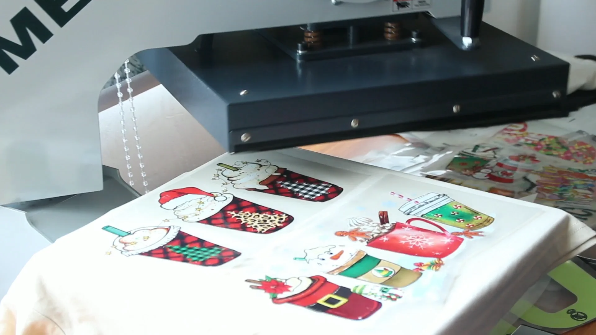 Christmas Design T-shirt Heat Transfer Vinyl Sticker Iron On Flock ...