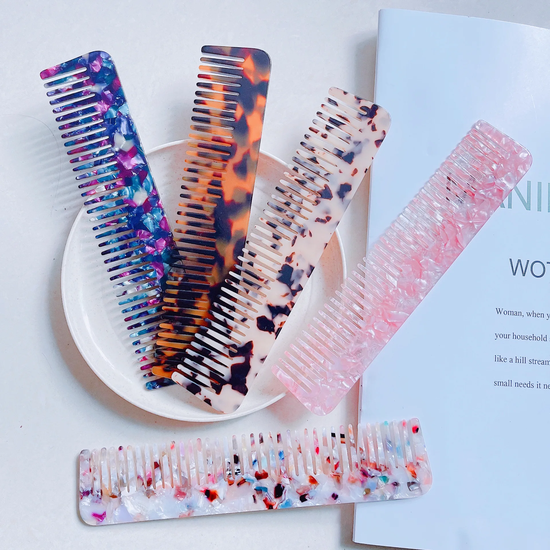 18cm Anti Static Detangling Acetic Acid Hair Comb Portable Leopard ...