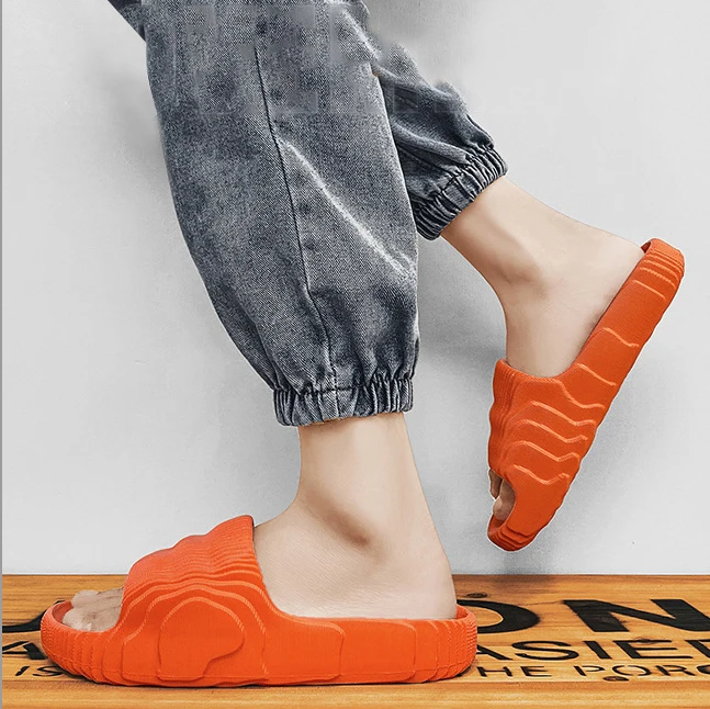 Stylish Outdoor Slippers - Durable, Waterproof & Anti-slip