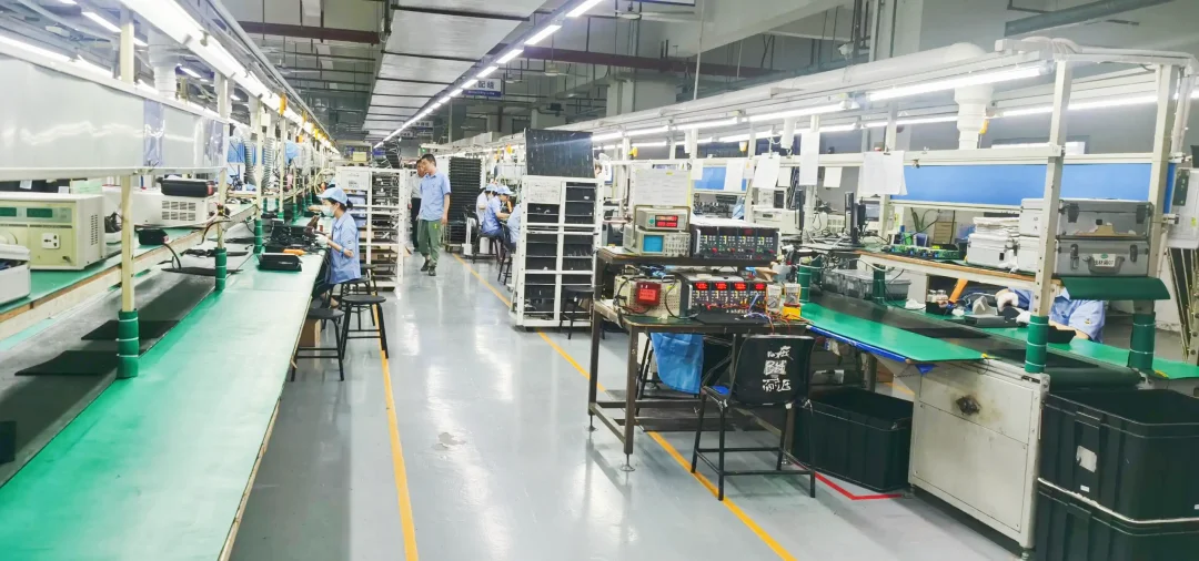 Waterproof 12V 25A DC to DC on-Board Battery Charger for Rvs