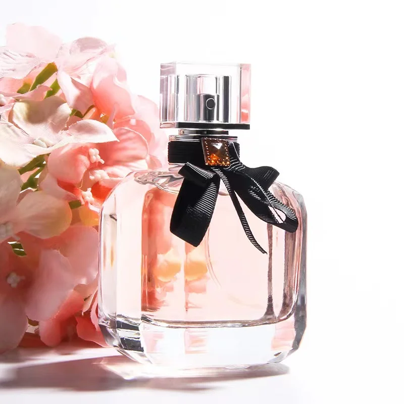 Shop Our Luxury Ladies Perfume Bottles - Custom Sizes