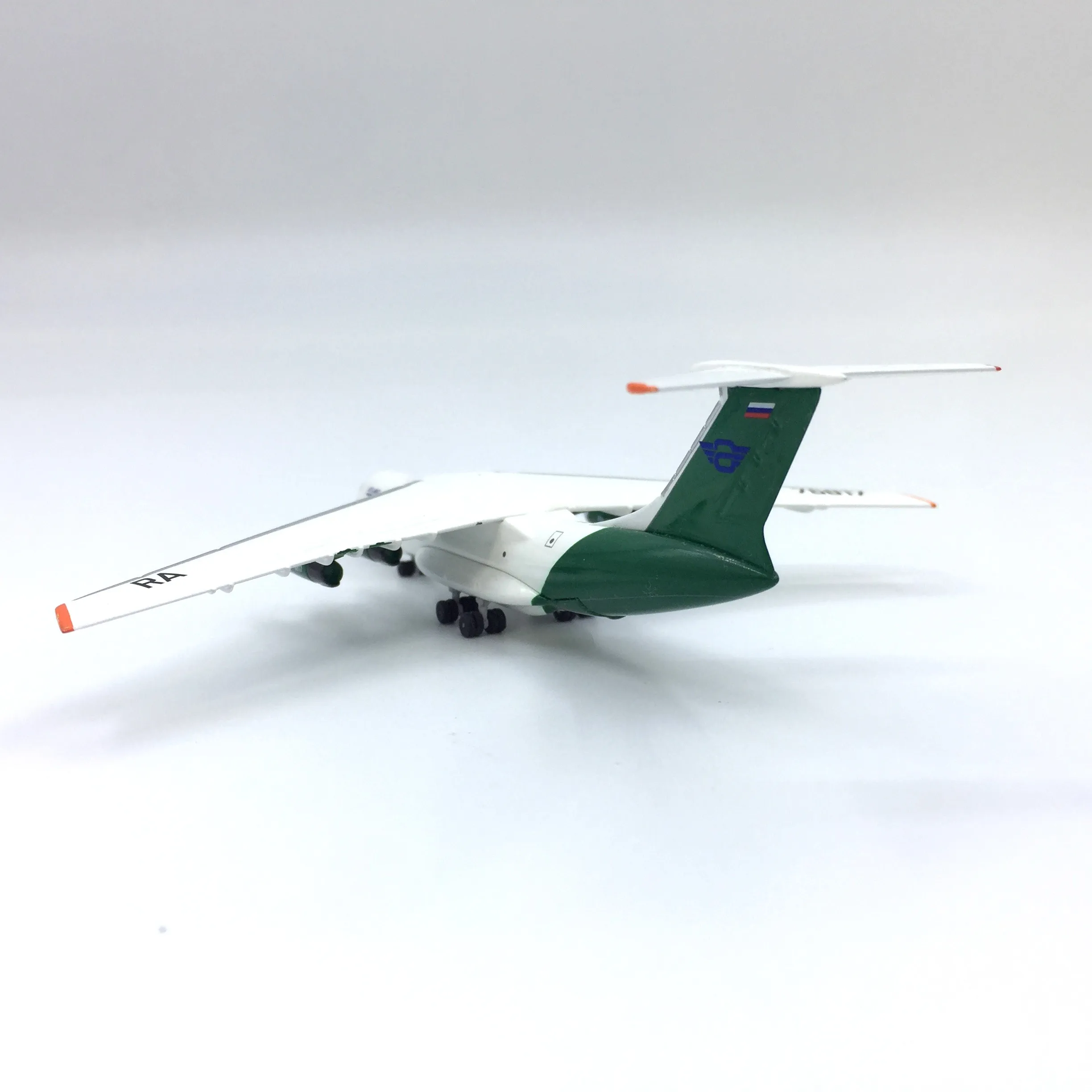 Atlant-soyuz 1:400 Il-76td Il76 400 Scale Model Aircraft - Buy Ilyushin ...