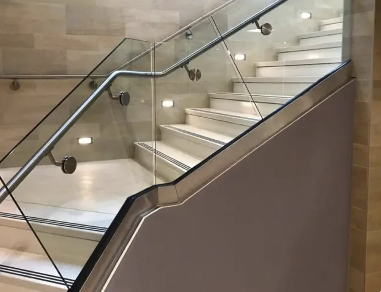 High Quality 304 / 316 Stainless Steel Wall Mount Round Glass Railing ...