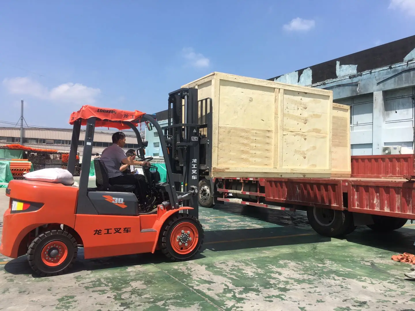 Small Machines Automatic Rotary Bottle Syringe Filling Machines ...