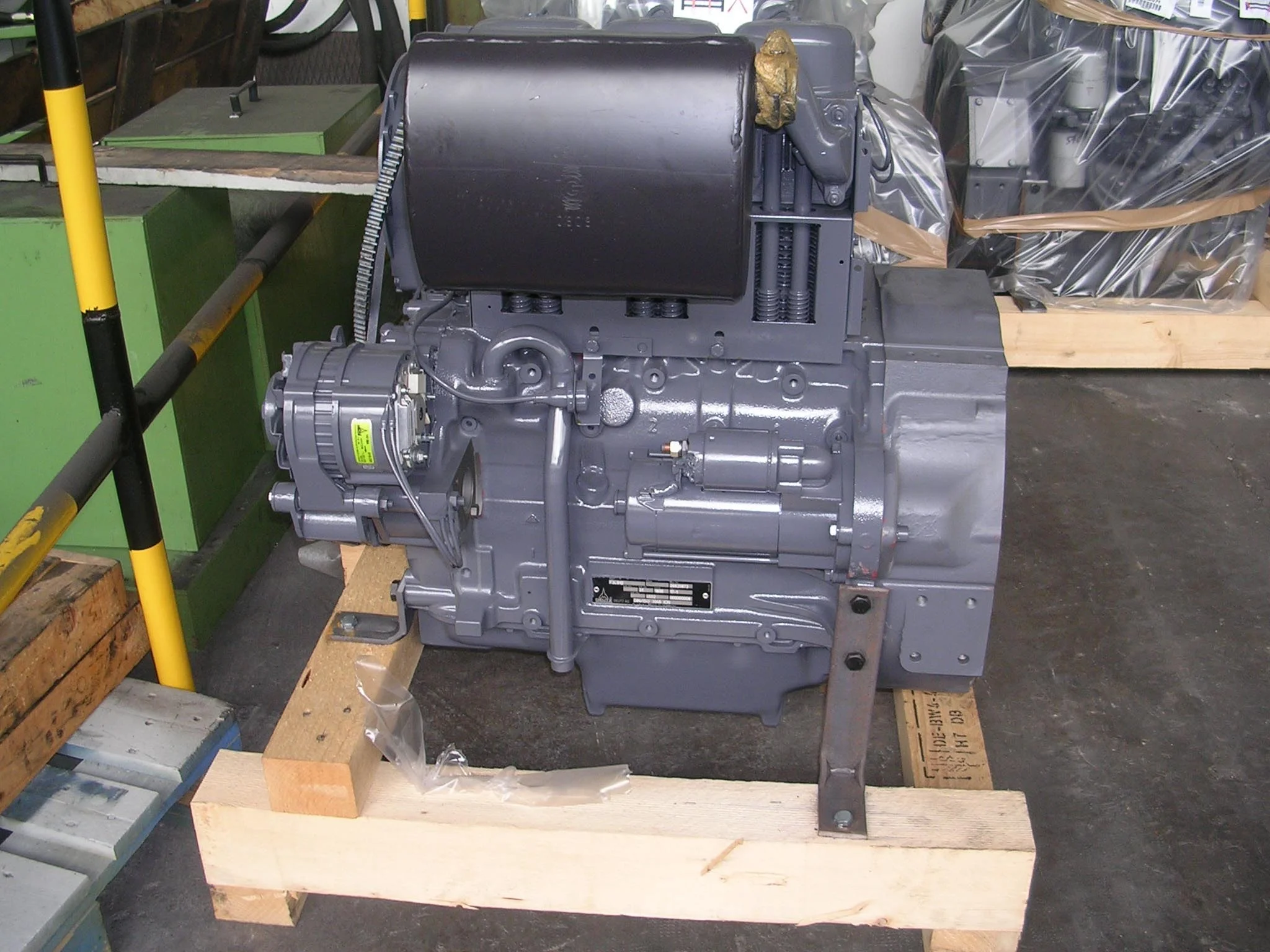 Genuine Original High Level Engine Diesel 36kw/49hp/2300rpm Deuzt For ...