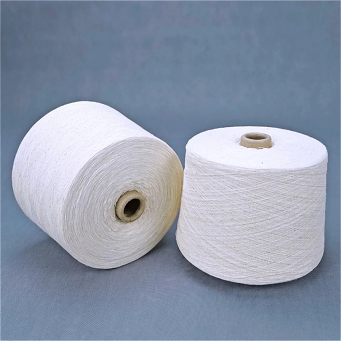 Factory Raw White 30s 100% Cotton Yarn Combed Cotton Polyester Blended ...
