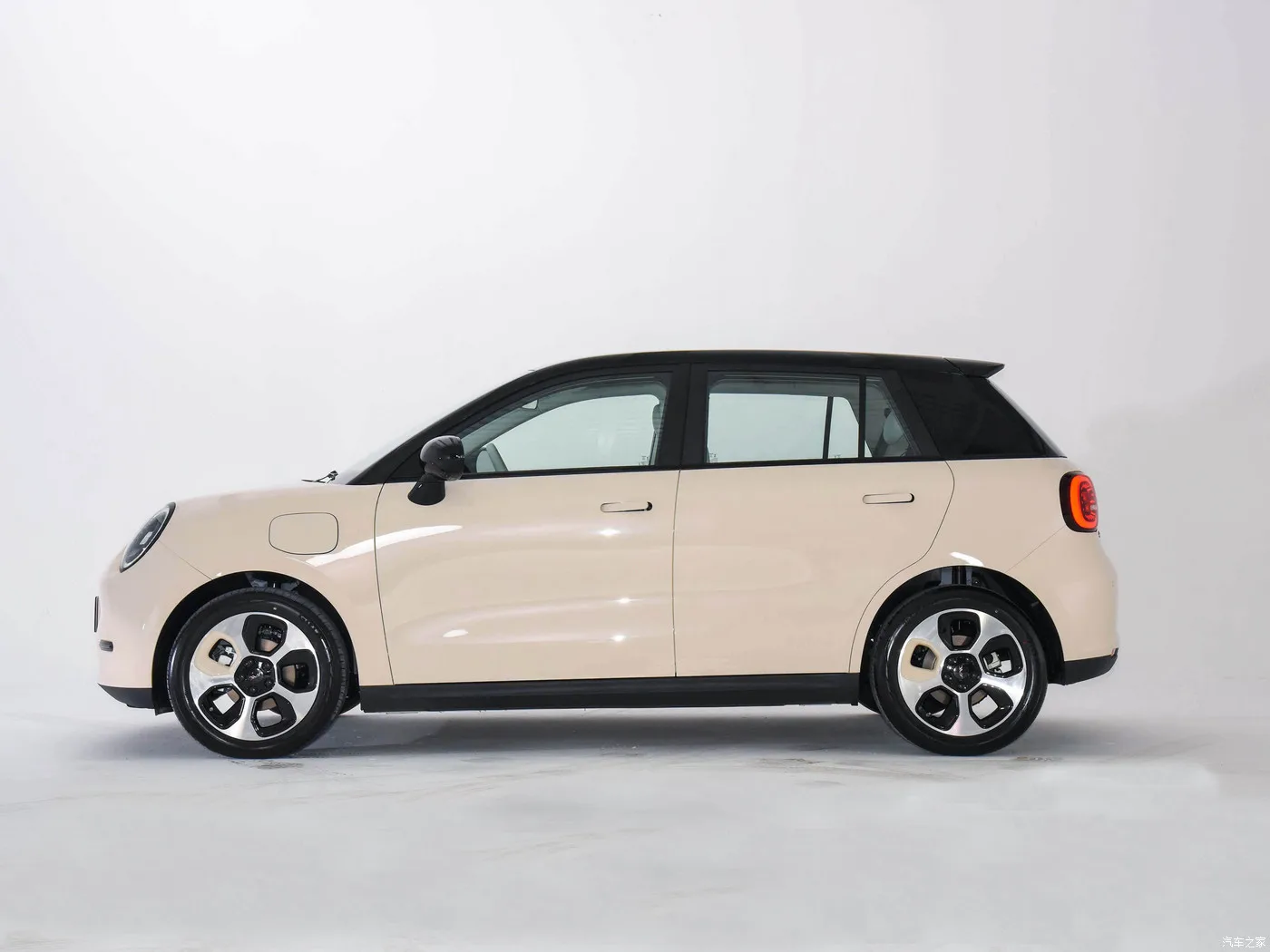 Jac Electric Cars Ev3 2023 505km Pro+ Hatchback Car Good Quality And ...