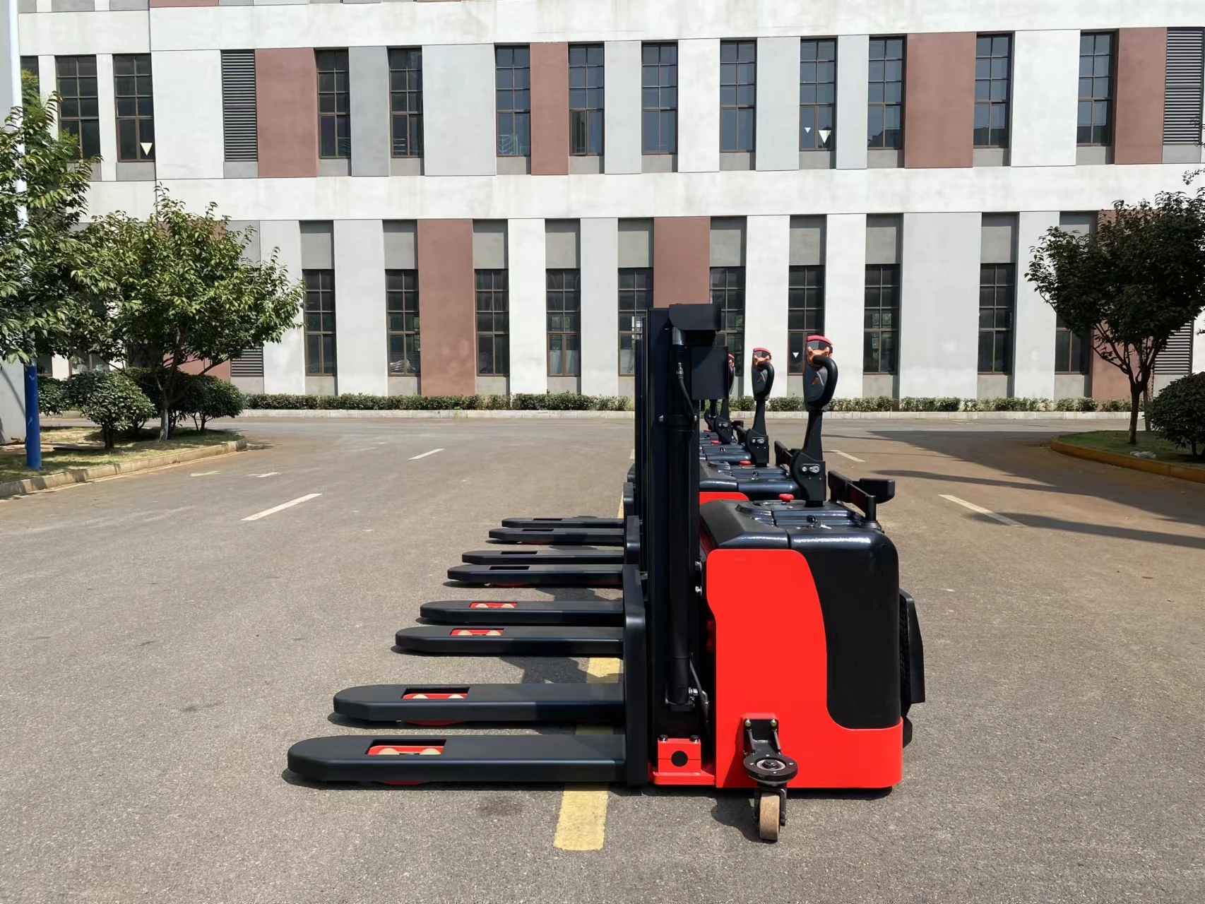 3t Full Electric Pallet Stacker Tb30-45 Waterproof Plug-in - Buy Full ...