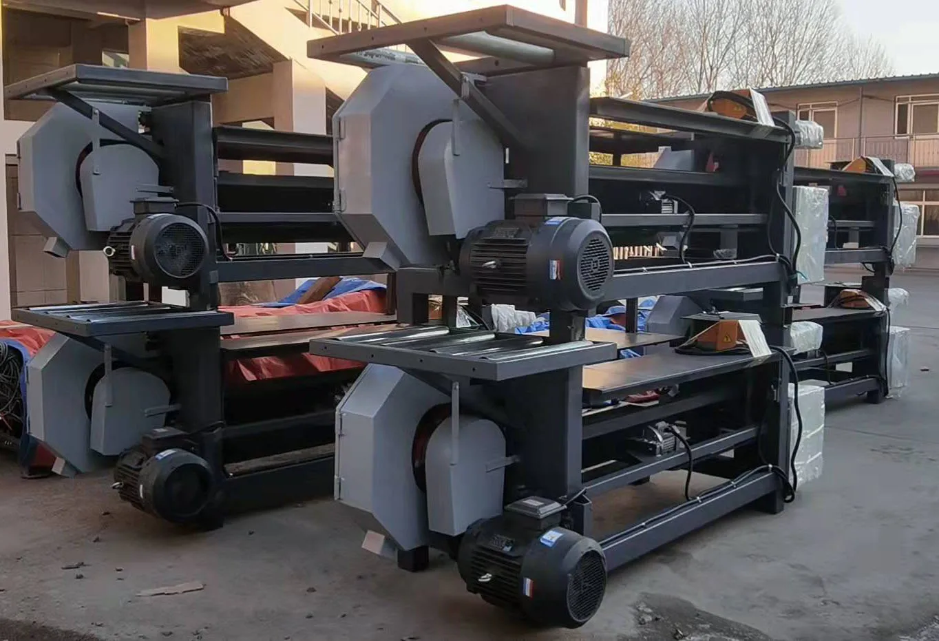 Sawmill-World Wood Pallet Dismantling Band Saw Machine| Alibaba.com