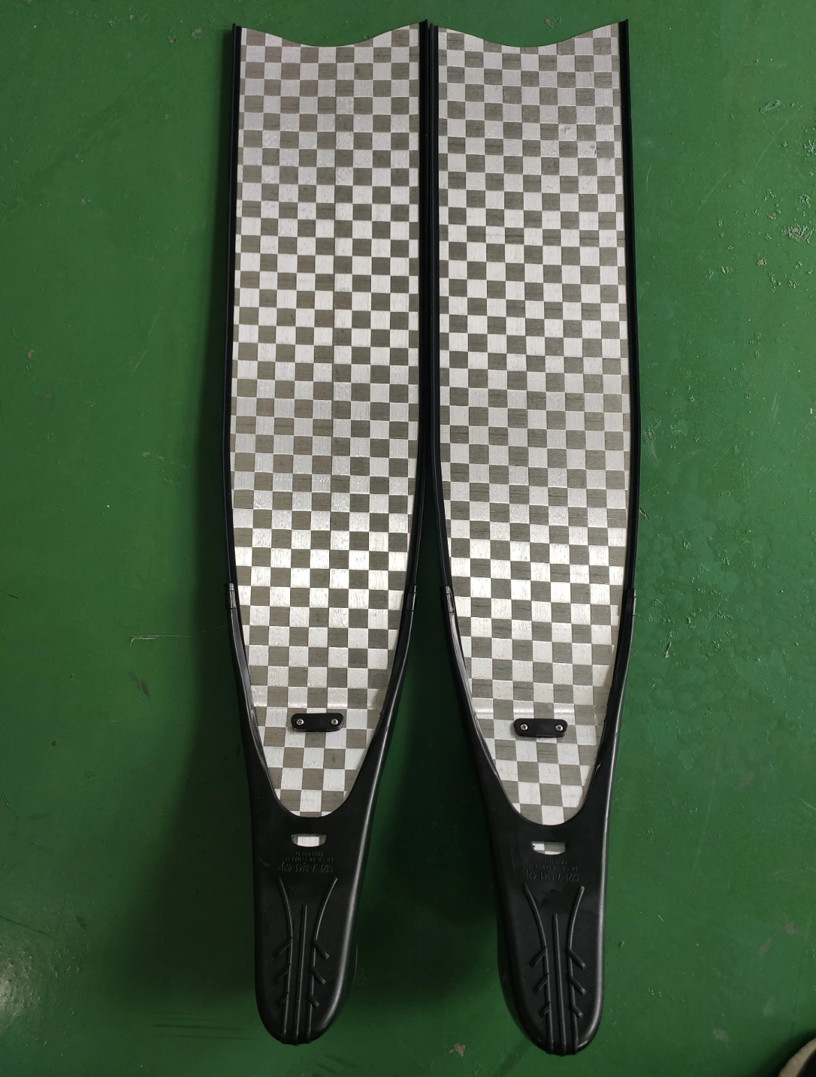 Kubo Factory Autoclave Carbon Fiber Blade Foot Pocket Diving Fins ...