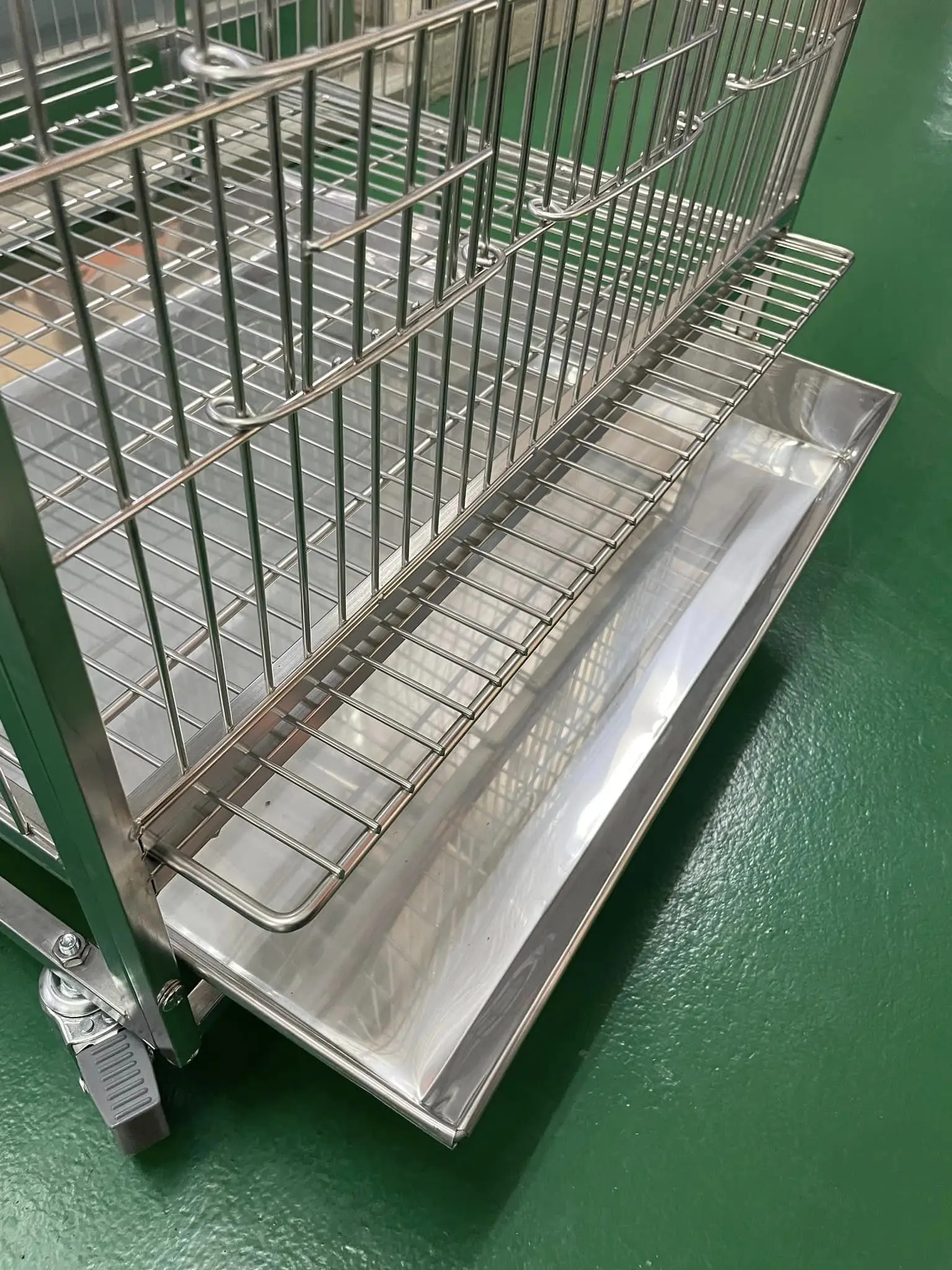 Manufacturer Reasonable Price Silver Quadrate Corrosion-resistant ...