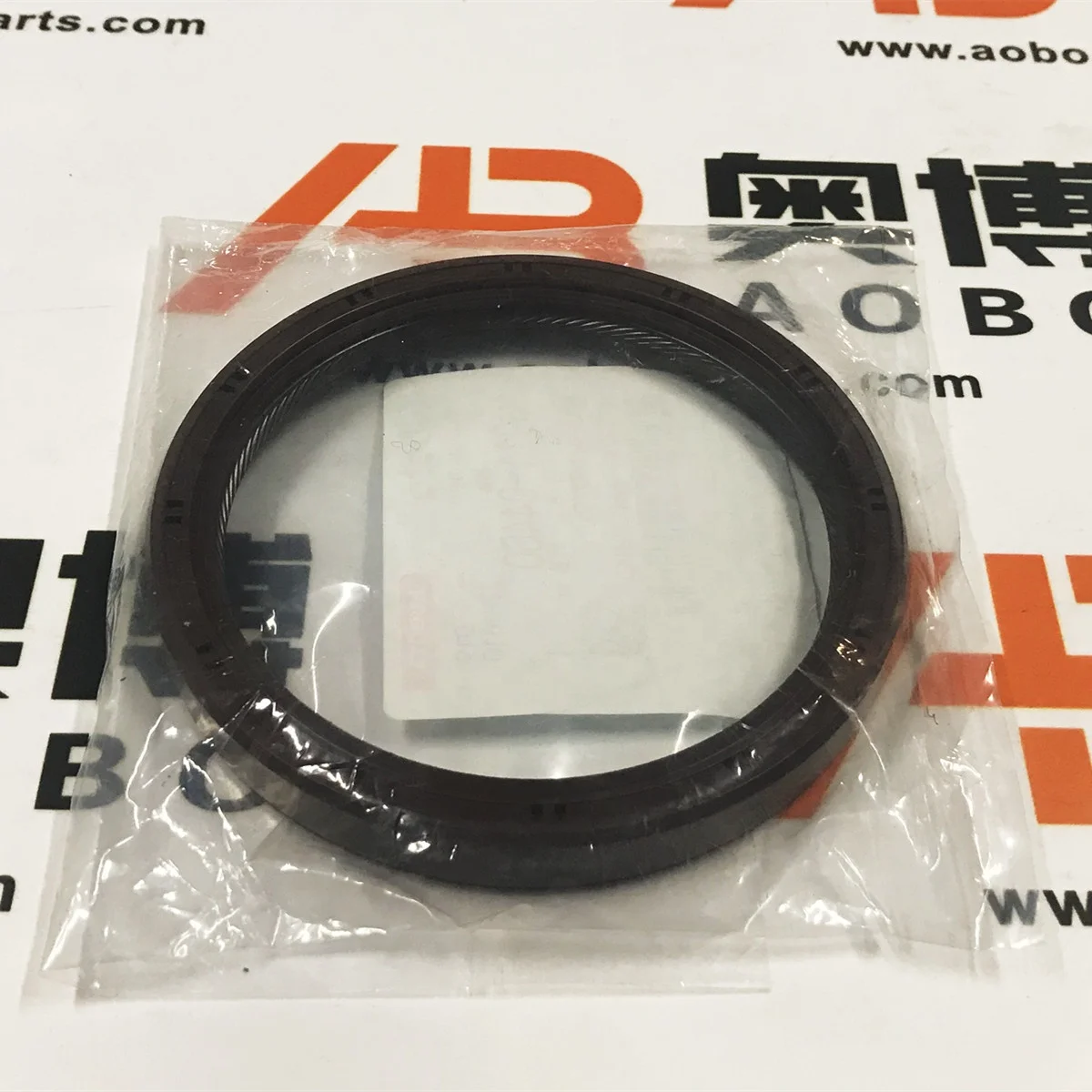 V2403 V2203 C2.4发动机曲轴油封1G911-04460 1G911-0446-0 16433-04460 16433-0446 ...