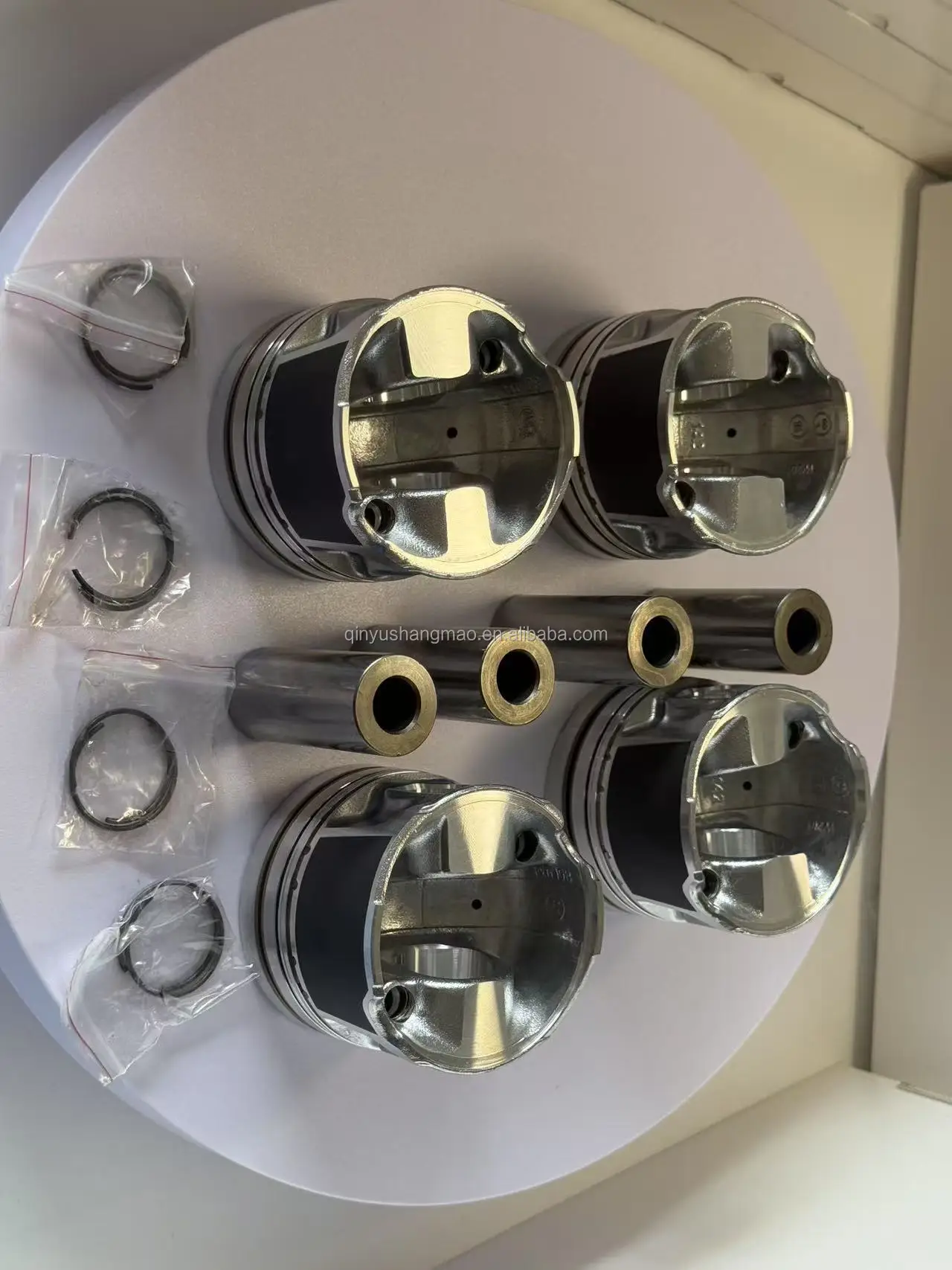 Alibaba.com: 6G75 Engine Piston and Piston Ring 1110B460 for Mitsubishi ...