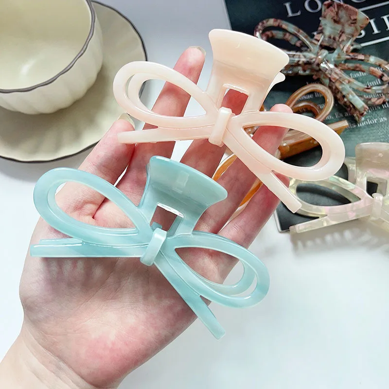 Wholesale Elegant Bow Hair Claw Clips - Fashion & Comfort