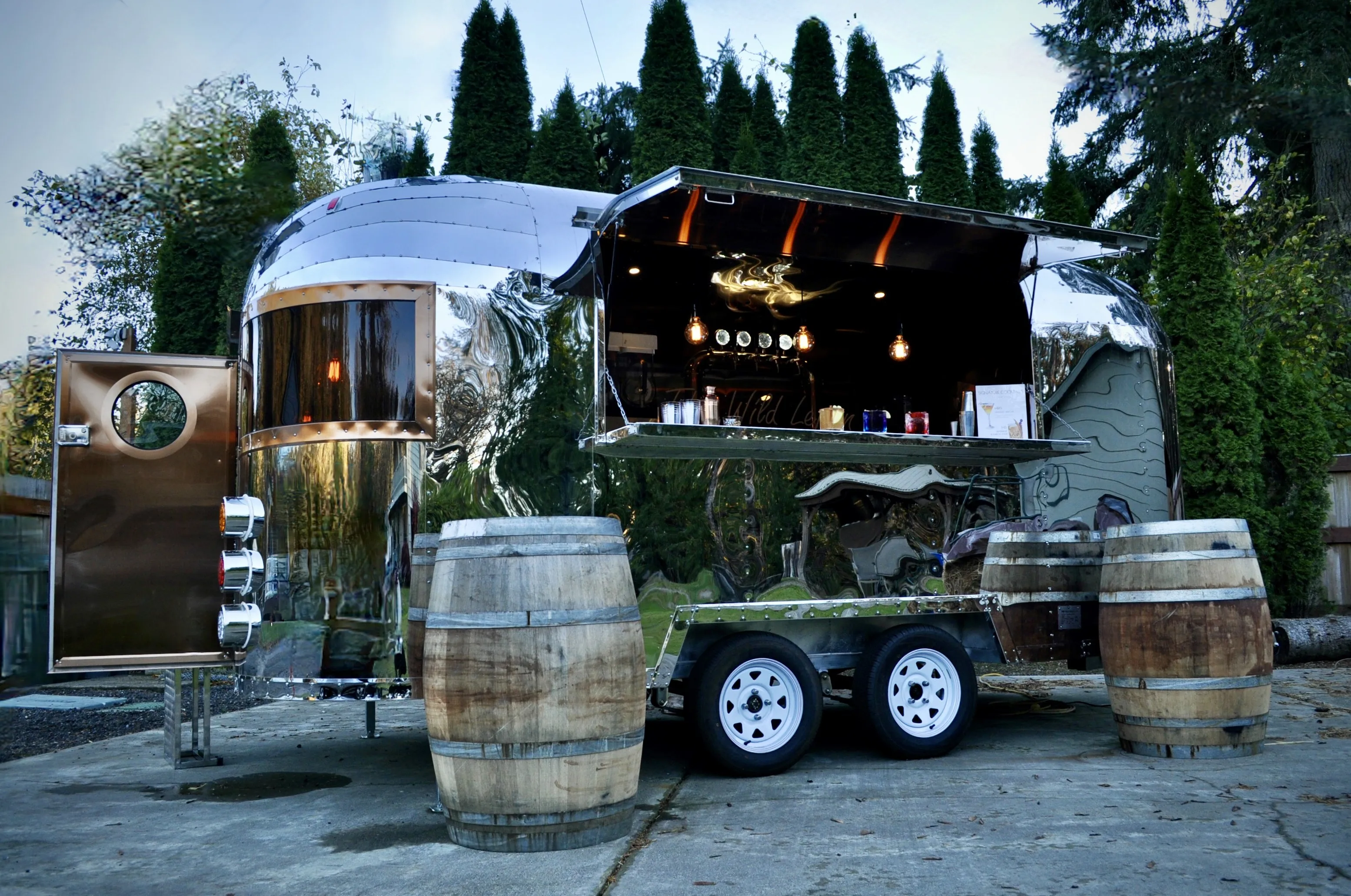 Belyoo Factory Price Mobile Carting Trailer Airstream Food Truck Food ...