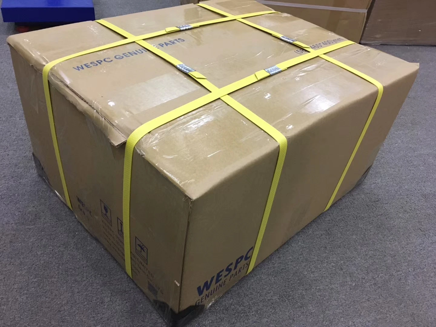 Excavator Diesel Engine Alternator 4060811 Construction Machinery Parts ...