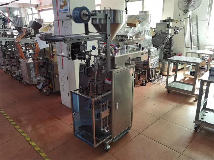 Vertical Four-side Liquid Double Sealing Packing Machinery Automatic ...