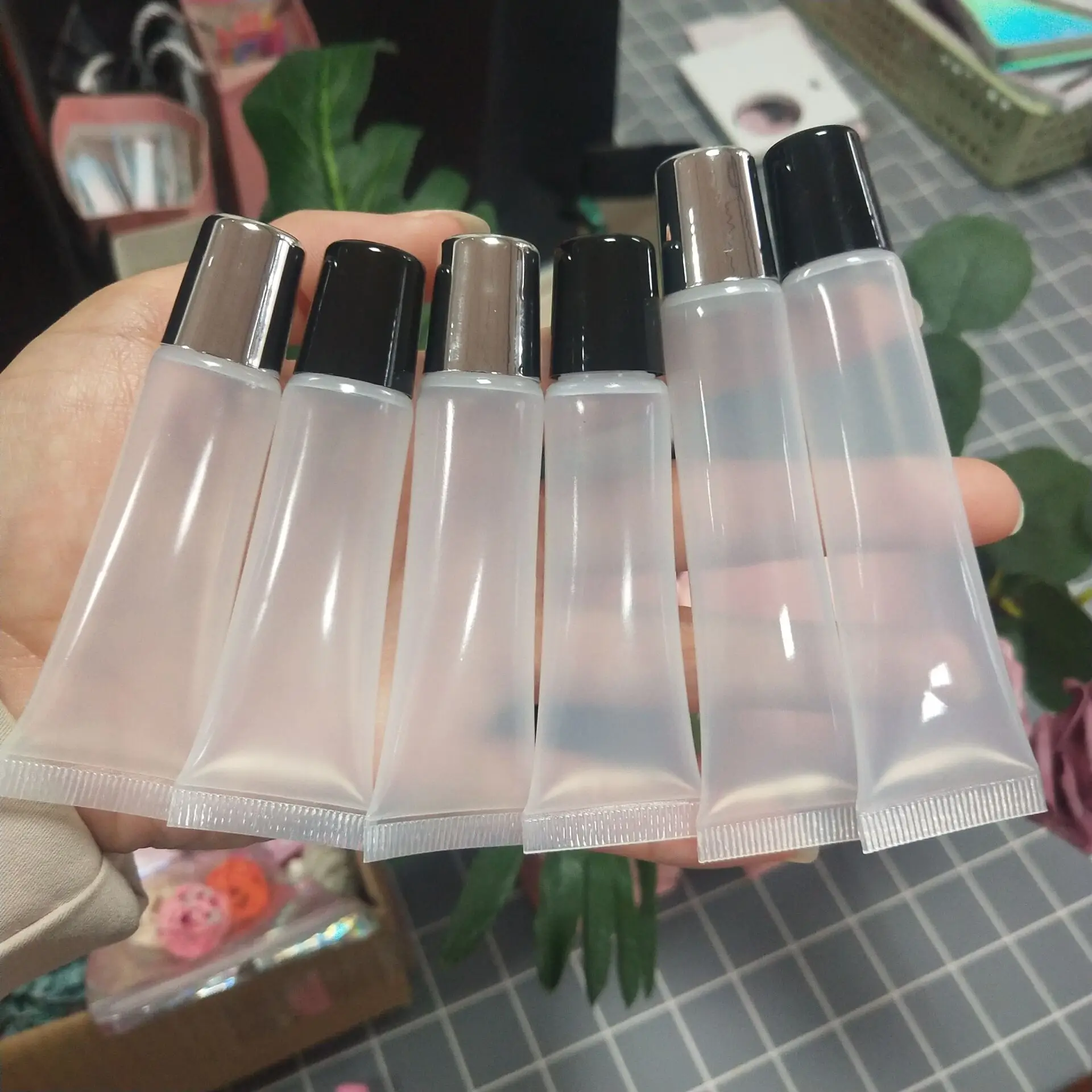 Private Label Logo Empty Squeeze Lip Gloss Tubes 10ml 15ml Lip Gloss ...