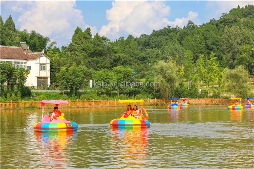 Modern Water Entertainment Floating Bumper Boat Water Sports Jet Car ...