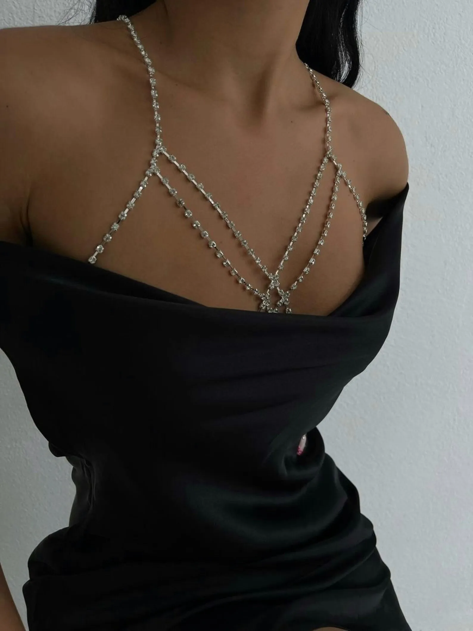 Women Sexy Crystal Rhinestone Cross Chest Boob Chain Bra Outfit Double