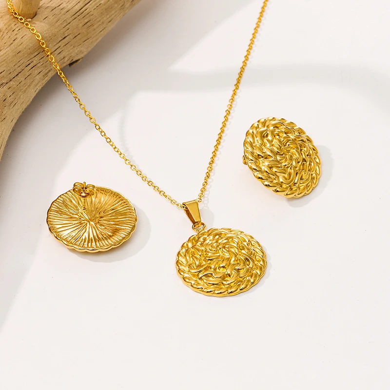 Hypoallergenic Non Tarnish Waterproof Jewelry 18k Gold Plated Luxury ...