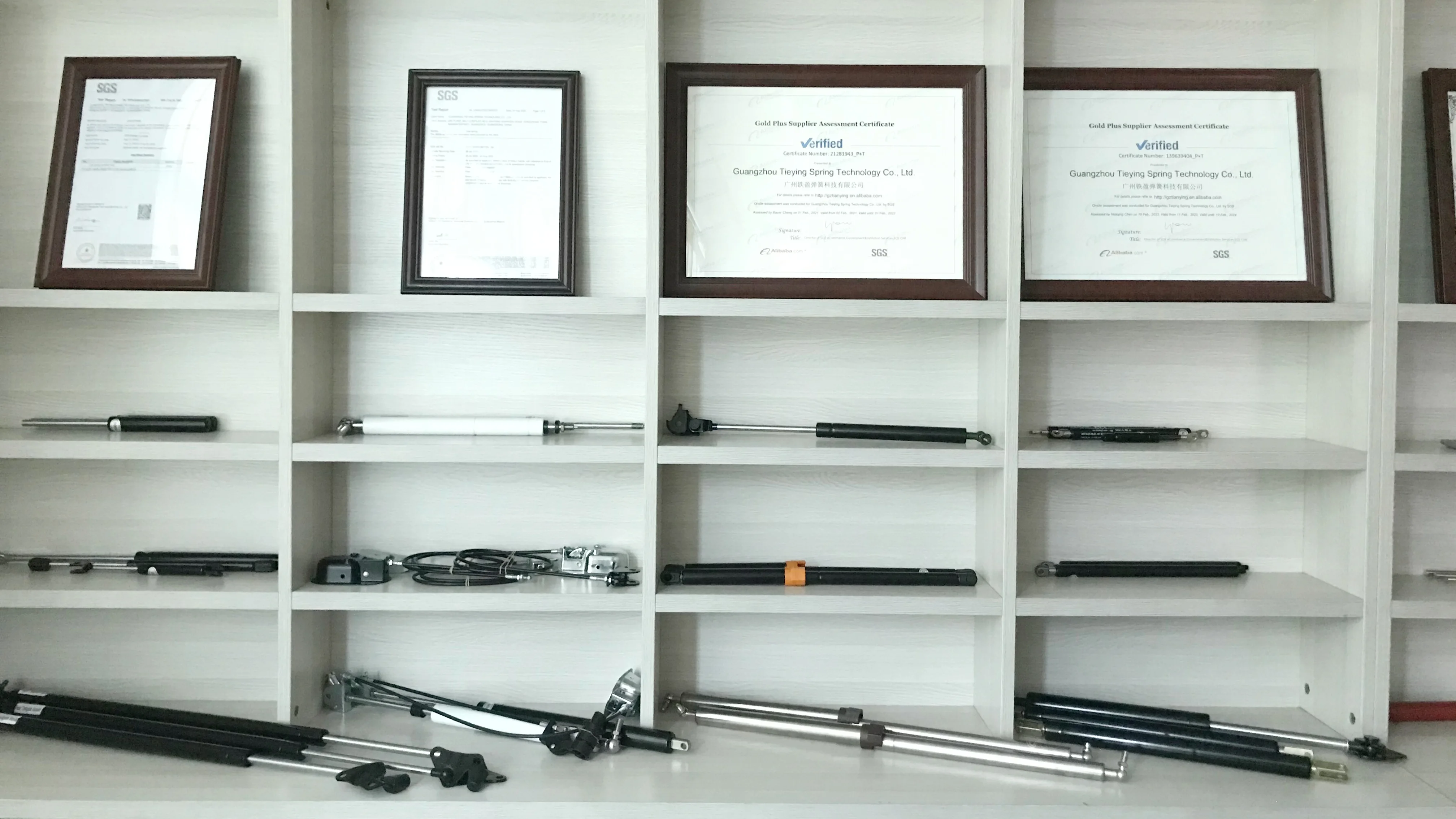 GL009 Lockable Gas Spring - Hydraulic Lifting Mechanism