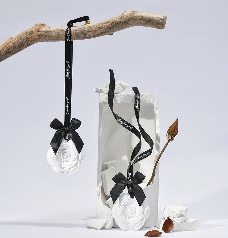 Plaster Camellia Wardrobe Car Aroma Diffuser Flameless Hanging Candles ...