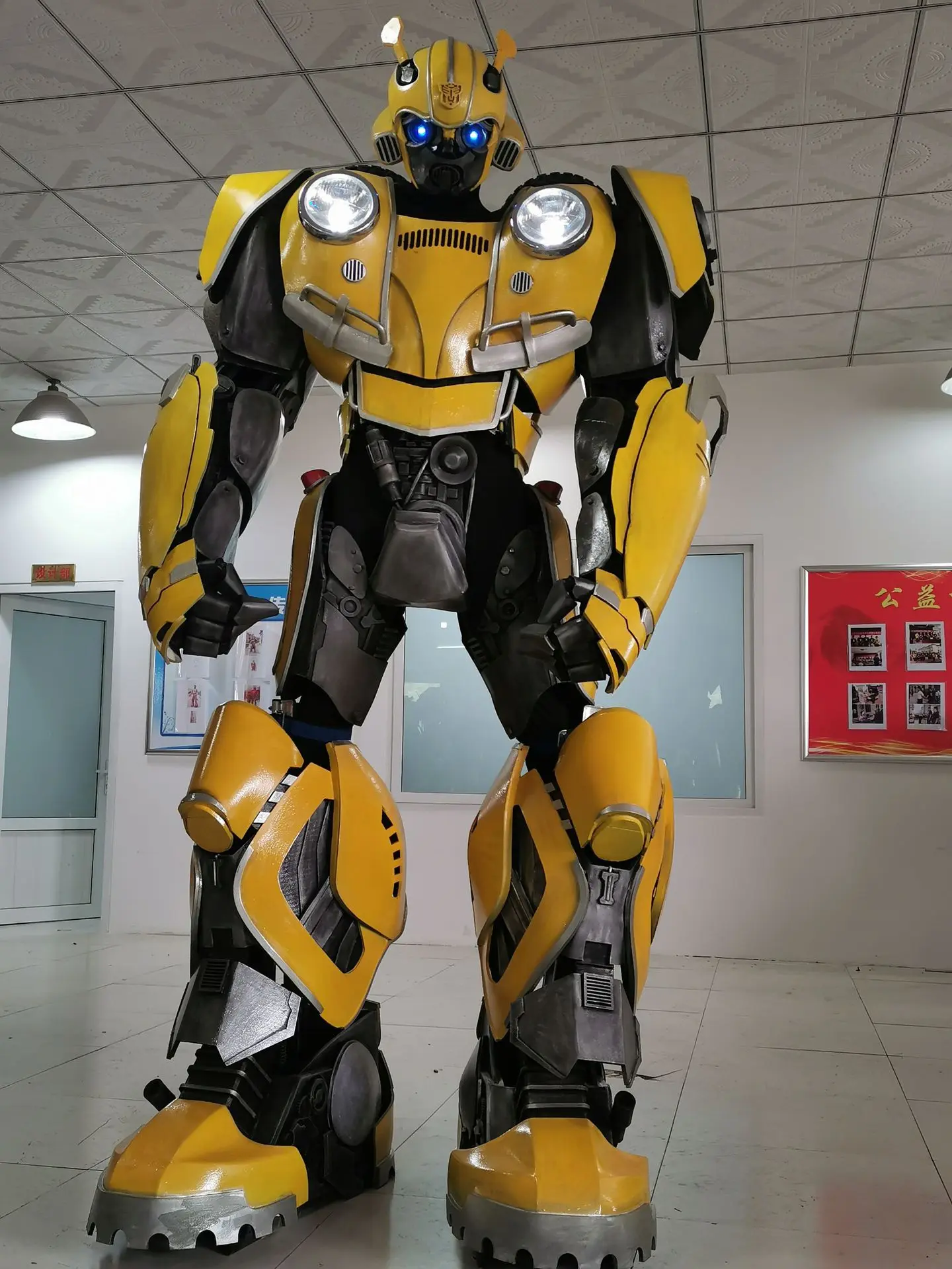 Custom Led Large Prop Bum Blebee Armor Character Robot Costume Giant ...
