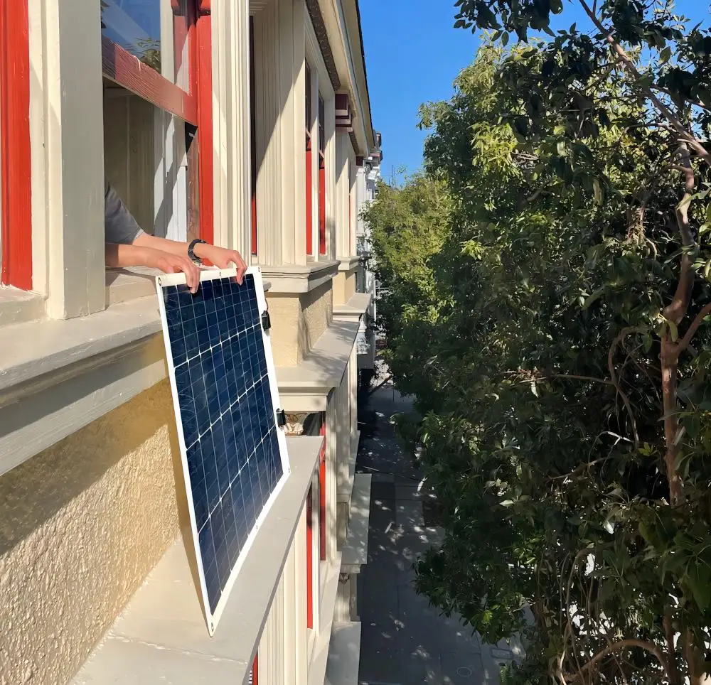 Complete Solar Kit Germany On Grid Solar System 600 Watt Balcony Solar ...