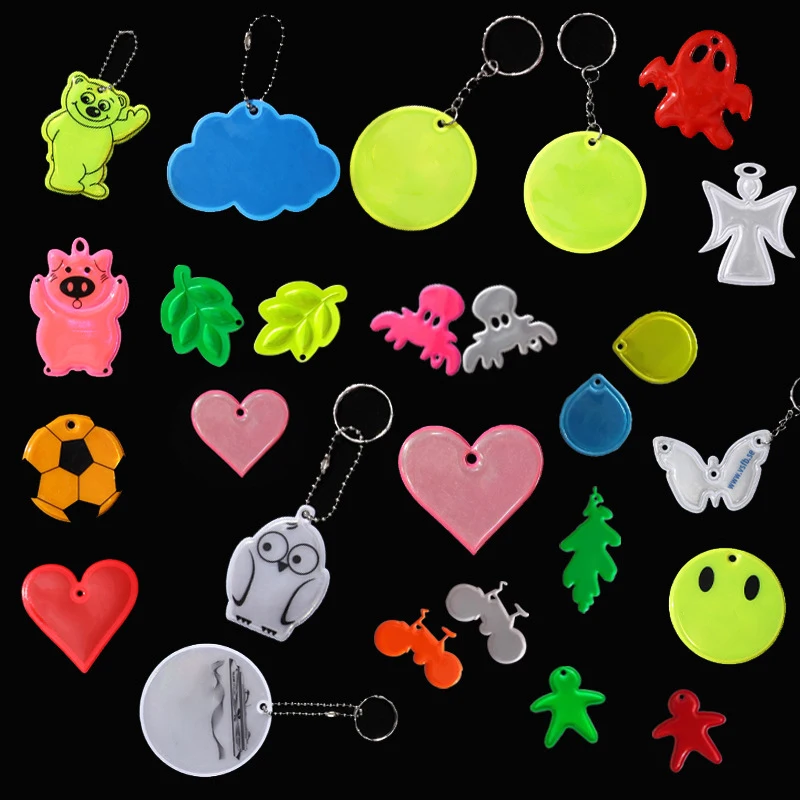 custom keychain purse reflective PVC key chain pedestrian tag pendent ...